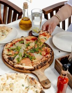 Best 10 Pizza Places in Cairo - TourTeller Blog